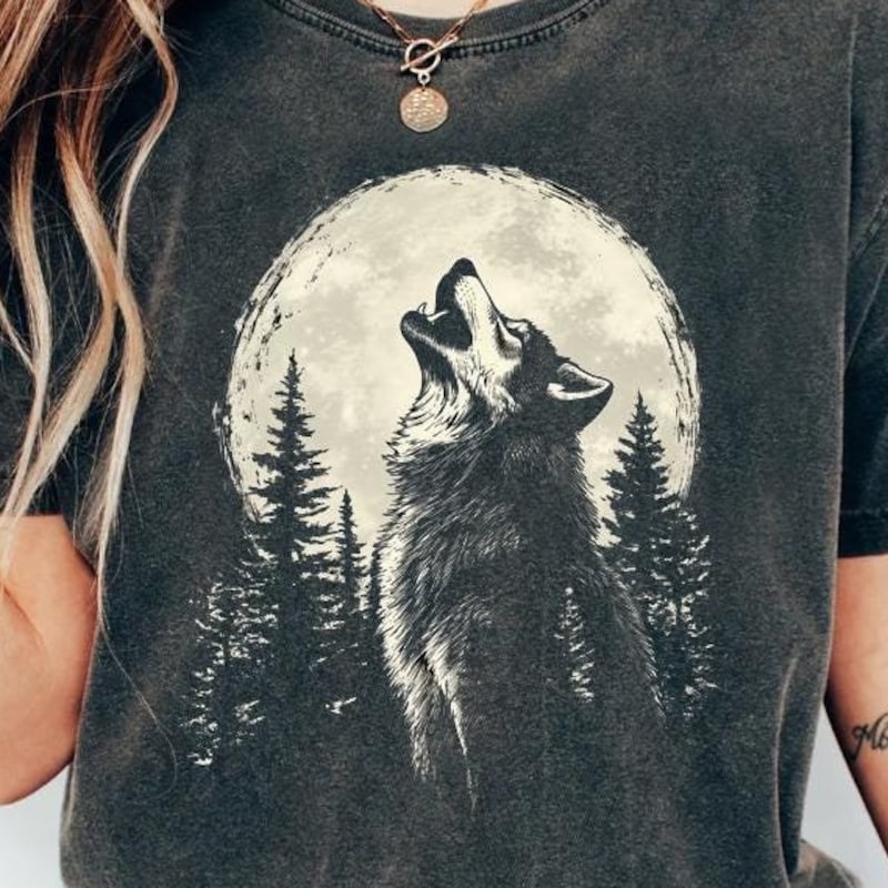 Wolf Shirt - Etsy