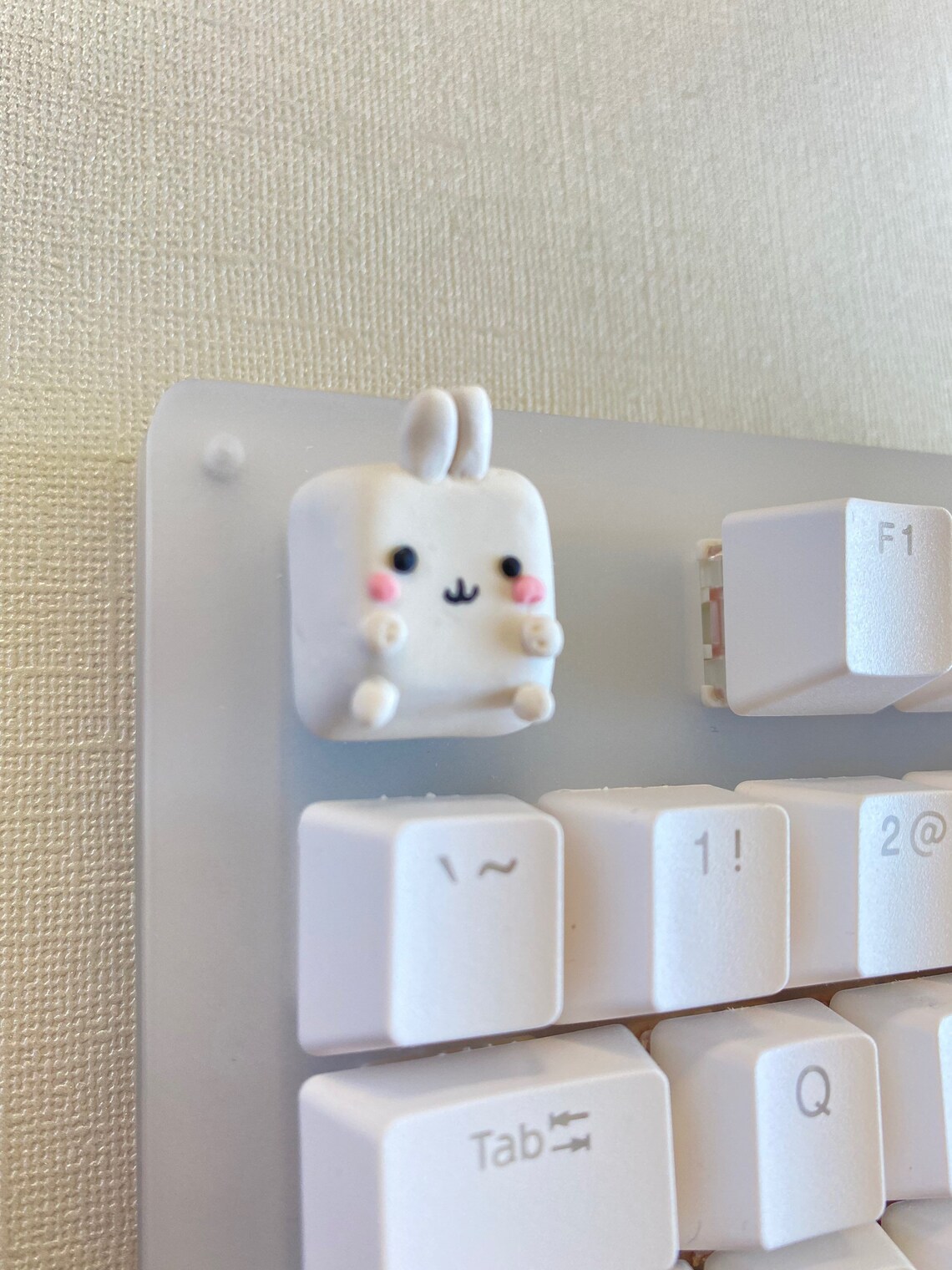 Cute Bunny Kawaii Key Cap | Keebs | Cute Keycaps | Clay Keycaps | OEM ...
