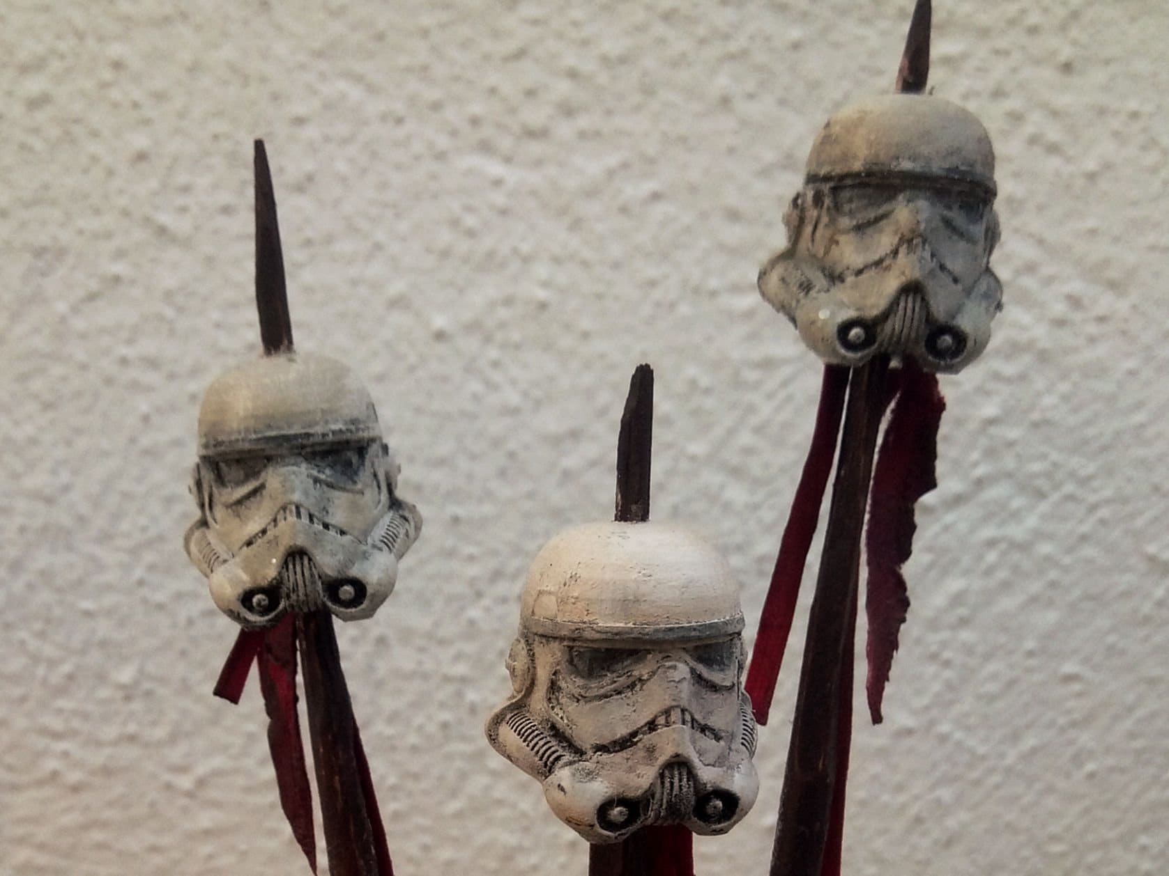 Star Wars Diorama: Stormtrooper Helmets on Spikes (1/12, 1/6, 1/18 ...
