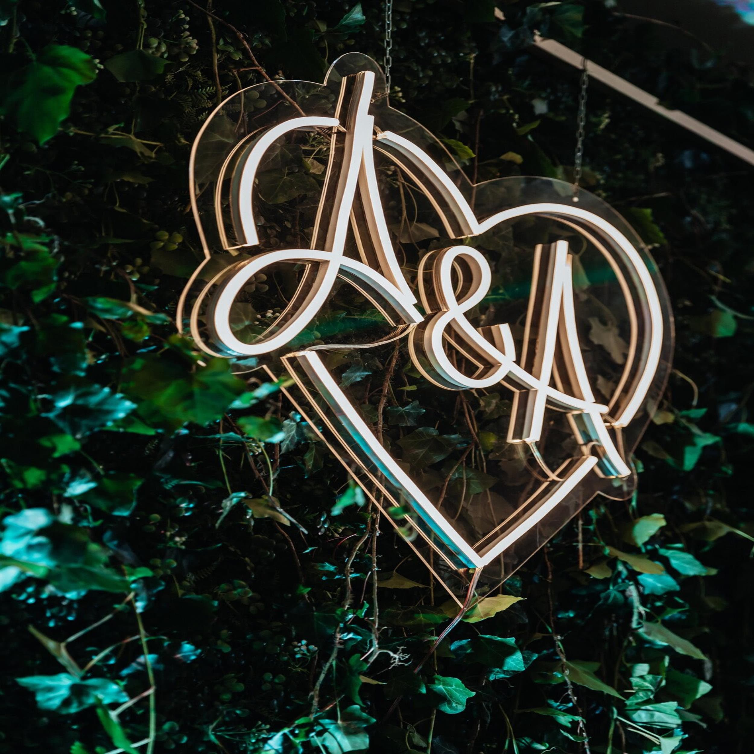 Custom Initials Neon Sign Heart Initials Sign Wedding - Etsy Canada