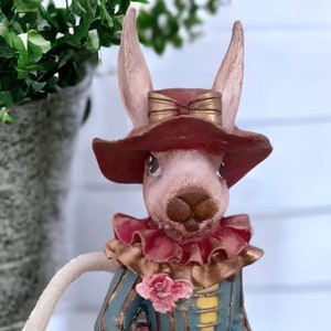 Stylish Ceramic Rabbit Statue Hand Painted Ornate Rabbit Statue With ...