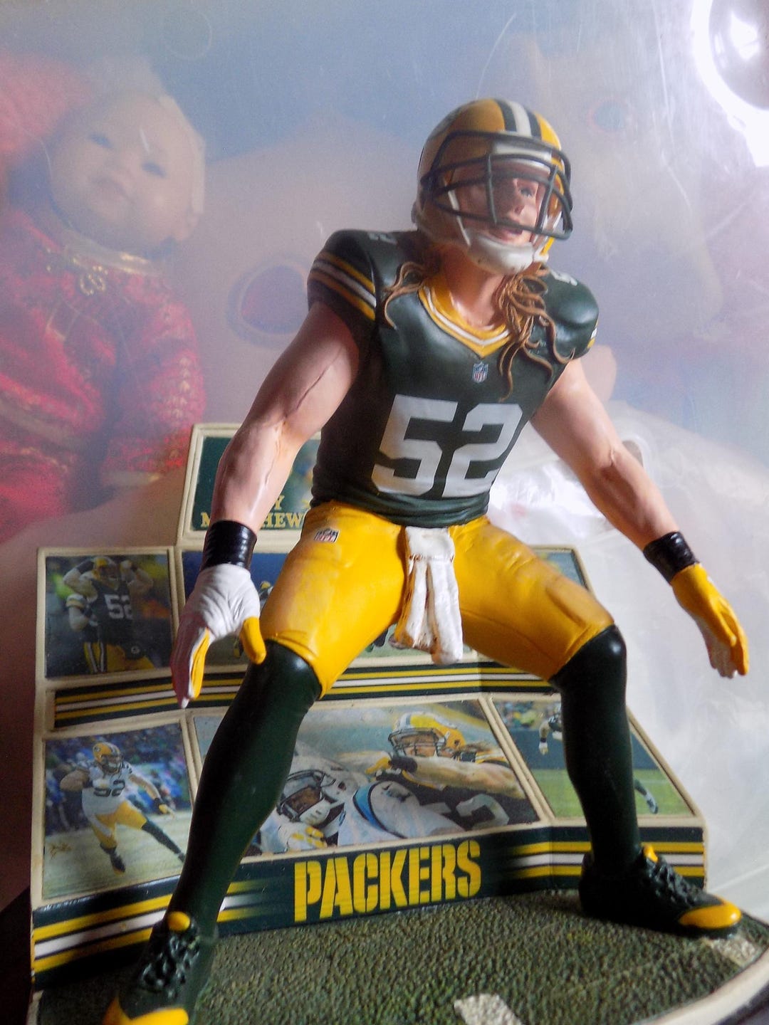 Packer Statue - Etsy