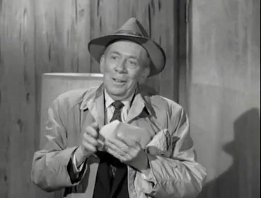 Perry Mason Raymond Burr Lt Tragg Vintage Photo Framing Print TV Poster ...