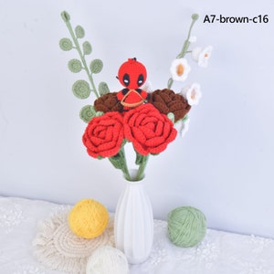 Crochet Deadpool Rose Flower Bouquet,handmade Crochet Ornament Flowers ...