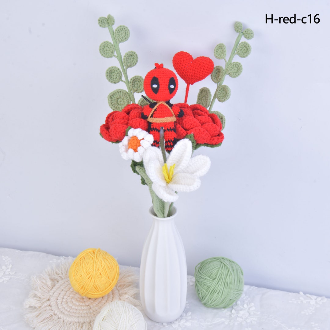 Crochet Deadpool Rose Flower Bouquet,handmade Crochet Ornament Flowers ...