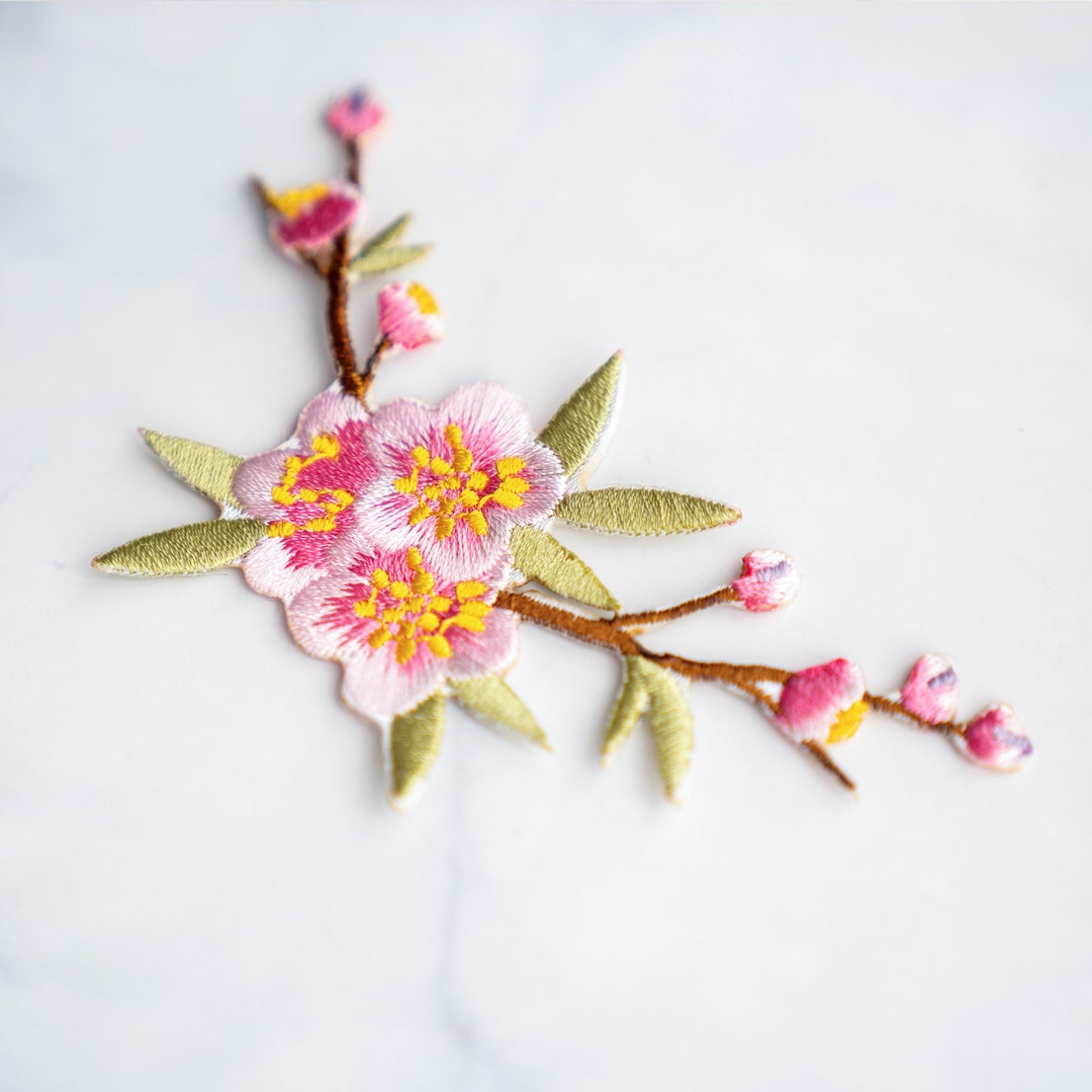Sakura Patch, Cherry Blossom, Embroidered Iron on Patch,cool Patches ...