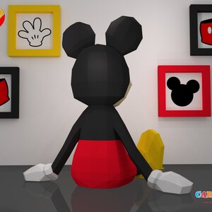 Mickey Low Poly Papercraft - Etsy España