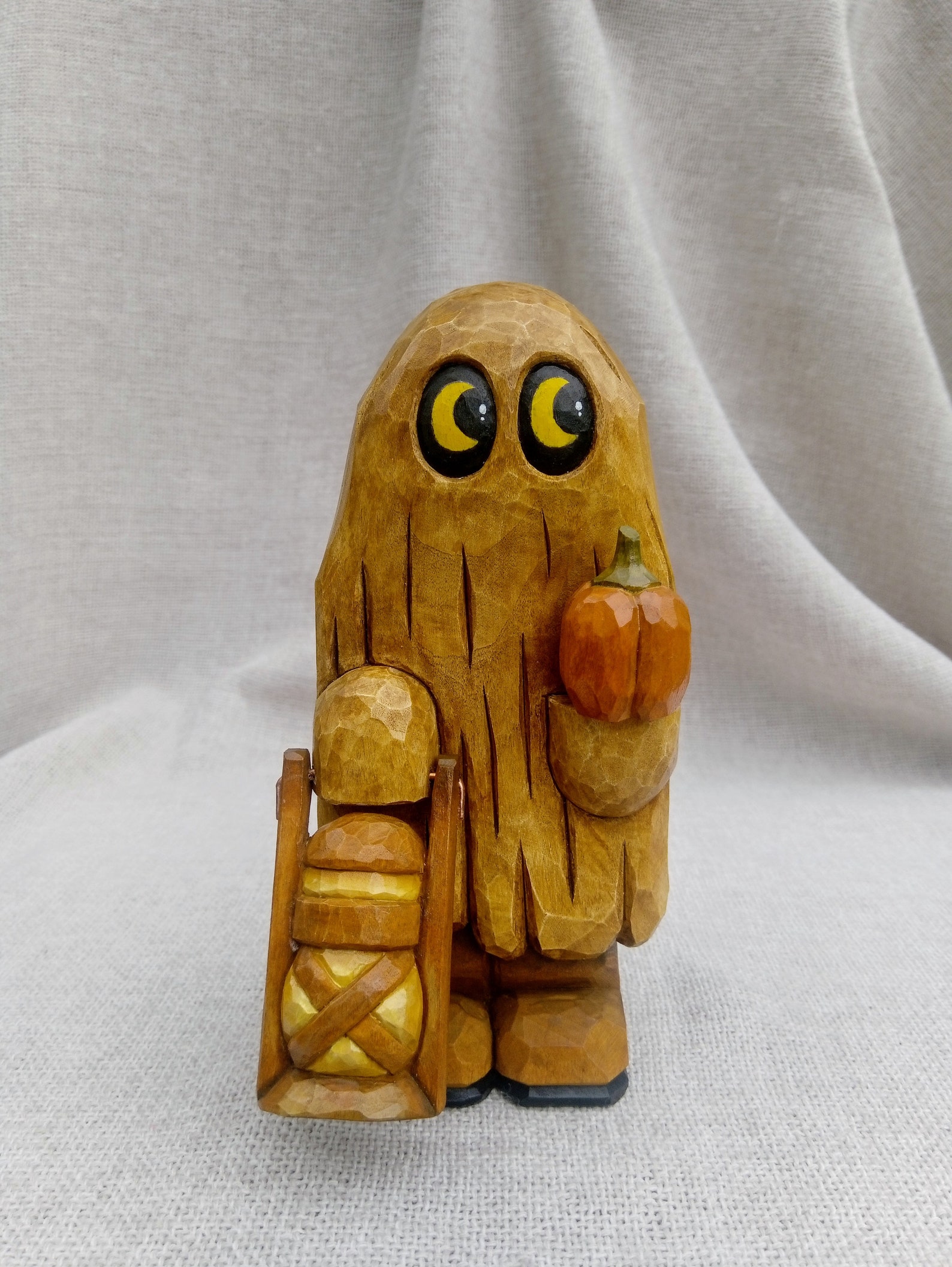 Wood Carving Halloween Ghost Sculpture - Whittling Wooden Pumpkin ...