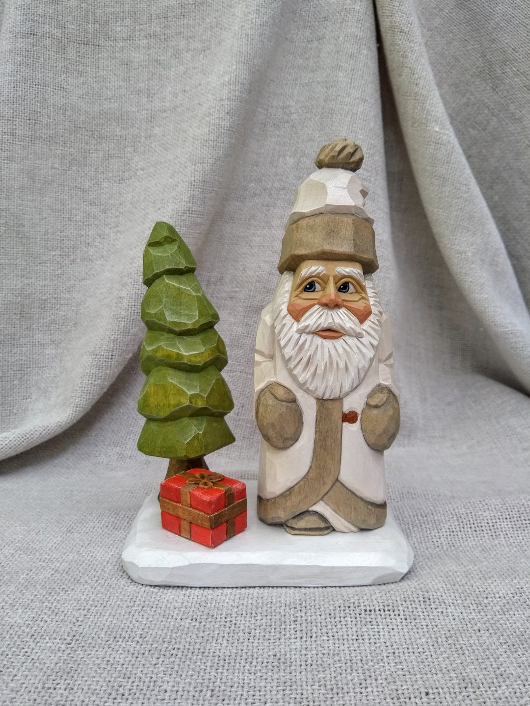 Wood Carving Winter Scene of Santa Claus Figurine With Christmas Tree ...