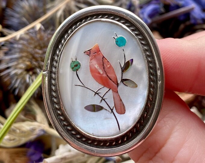 Vintage Zuni Cardinal Ring. Vintage Zuni Inlay Ring. Mother of Pearl ...