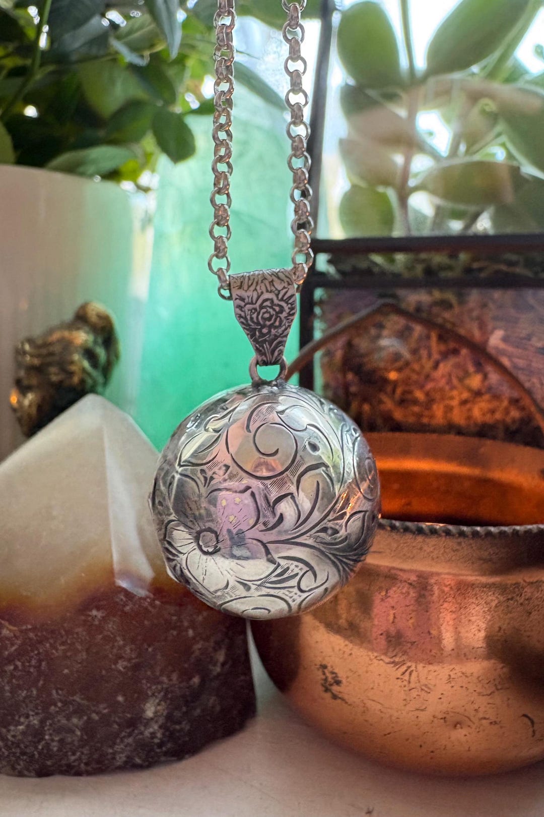 Retro Big Ball Locket Necklace. Engraved and Hallmarked Birmingham ...