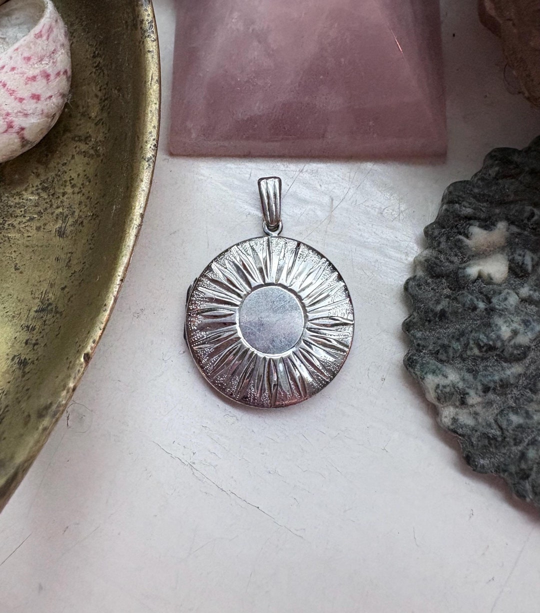 Retro Sun/sunflower Locket. Vintage Silver Locket. Round Silver Locket ...