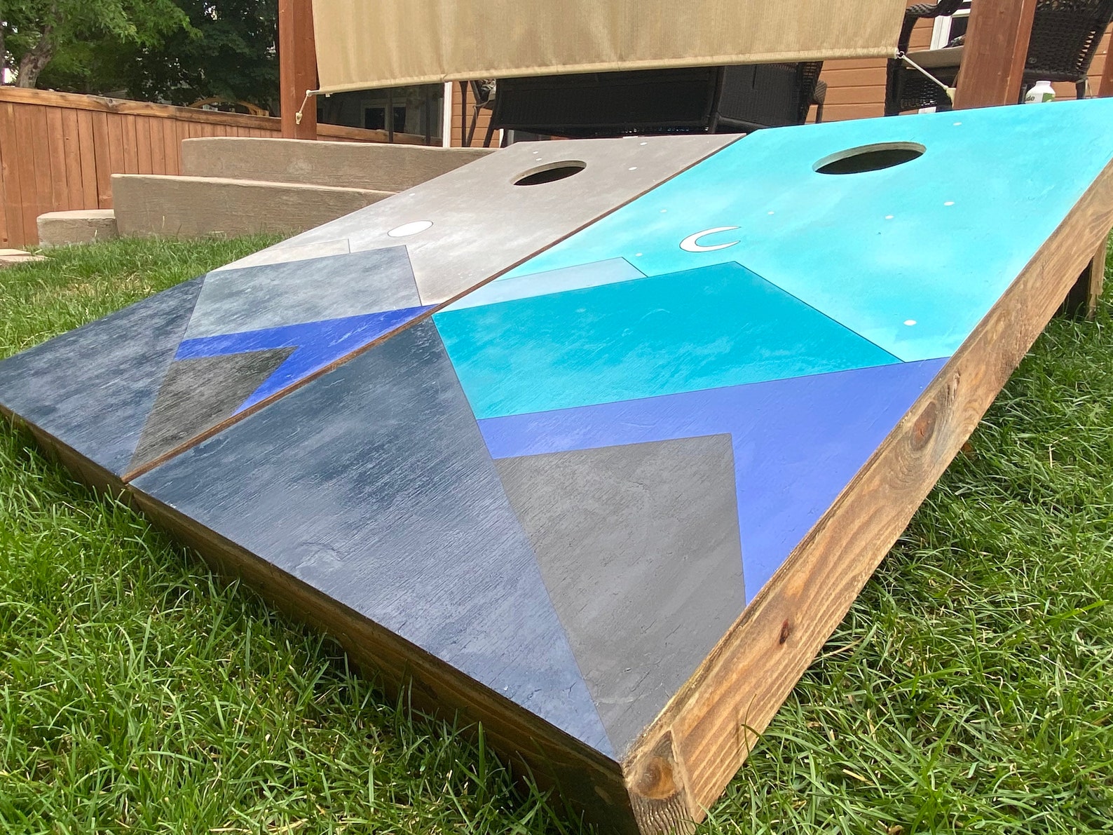 Simplistic Mountain Scene Spray Paint Custom Cornhole Set - Etsy