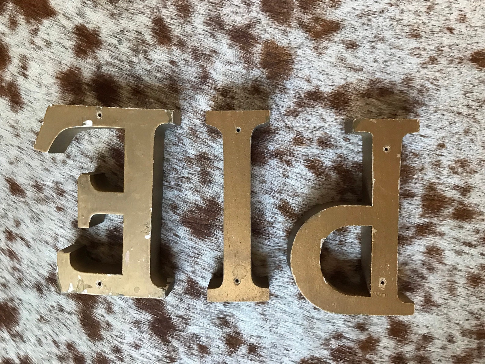 Antique Wood Letters Distressed Wood Spell Out PIE Letter P Gilded ...
