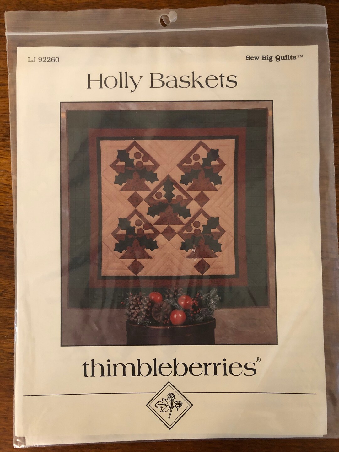 Thimbleberry holly Basket Quilt Pattern for 50 X 60 Pieced & Applique ...