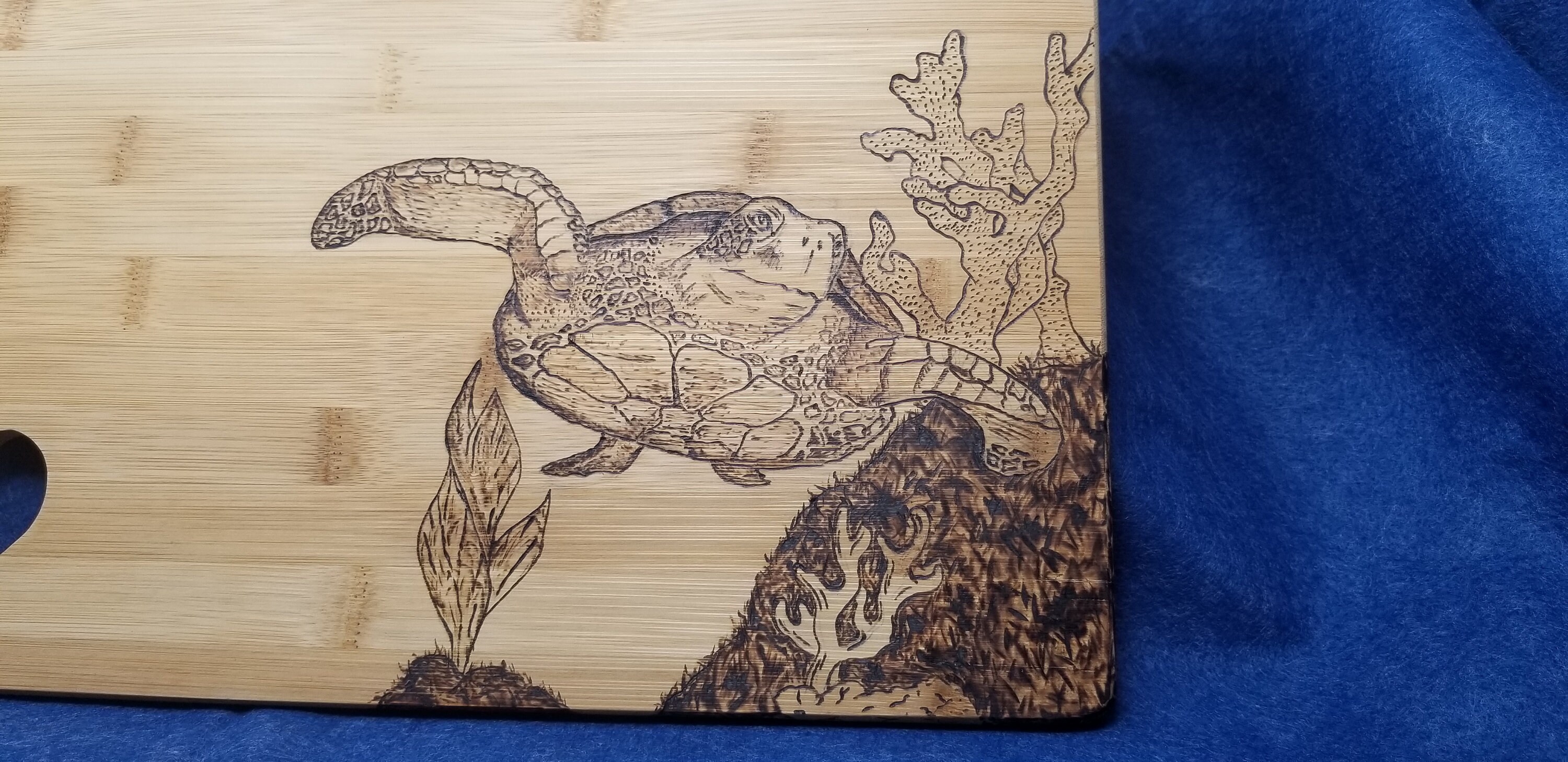 Sea Turtle Lifetime Art, Bamboo Cutting Board With Heart Hand Grip ...