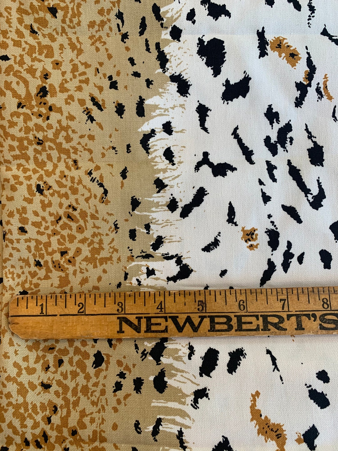 Cheetah Stripe Fabric // Animal Print Fabric // New Old Stock - Etsy