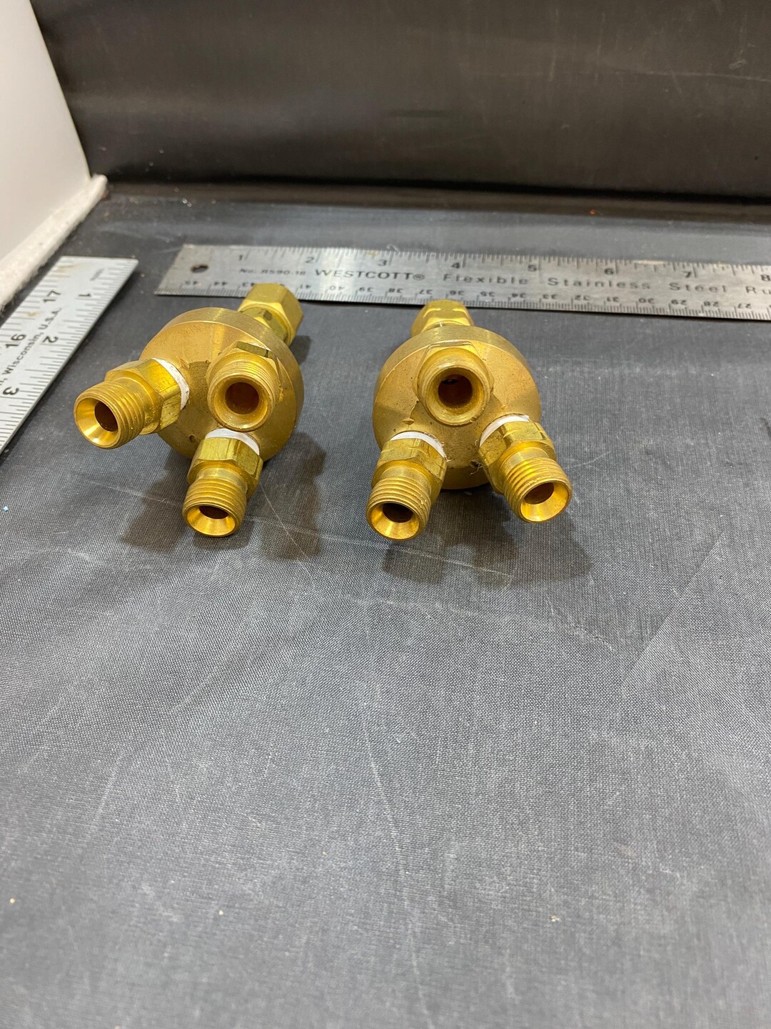 1 to 3 Gas/oxygen Splitter - Etsy