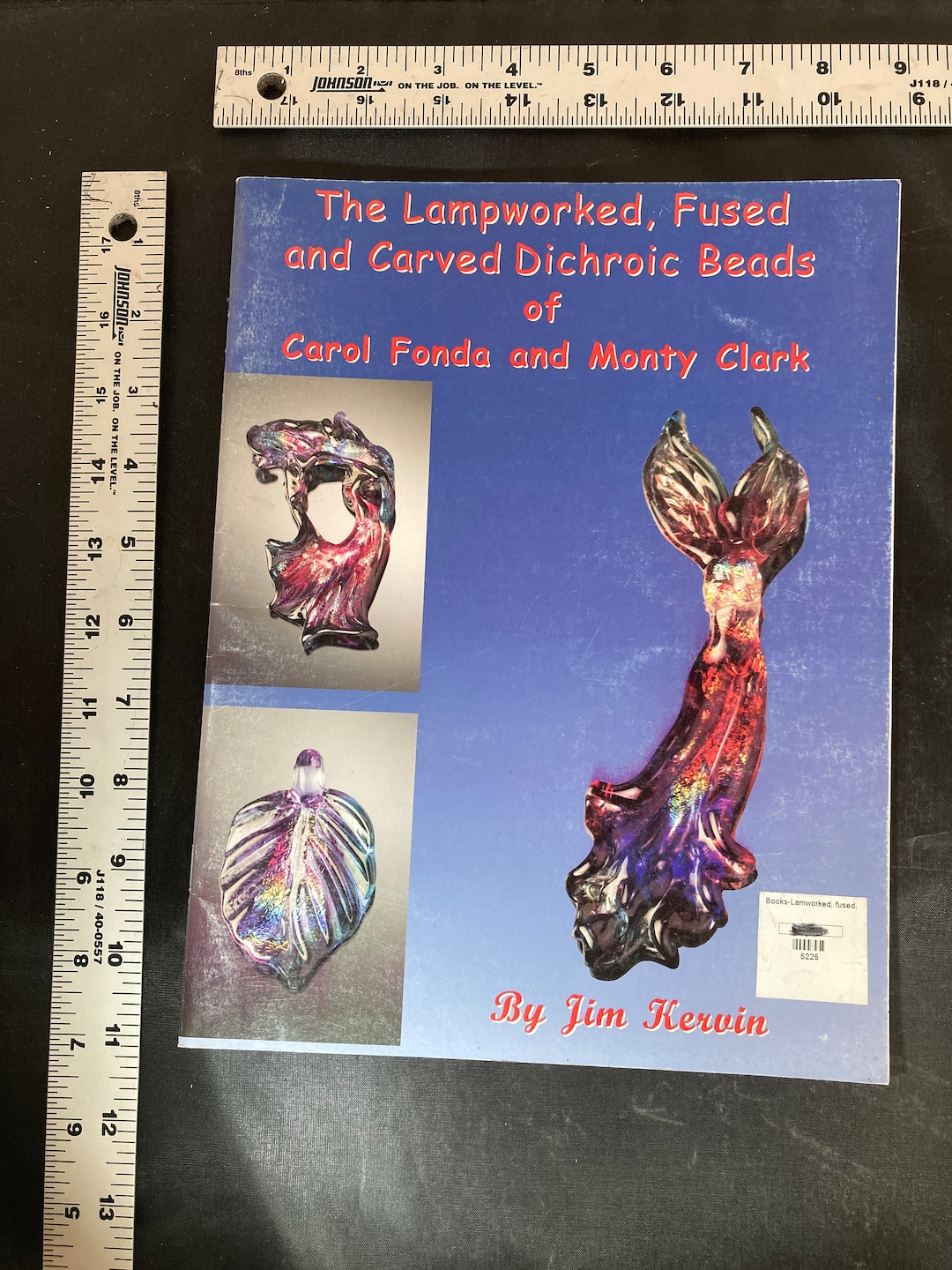 The Lampworked, Fused and Carved Dichroic Brads of Carol Fonda and ...