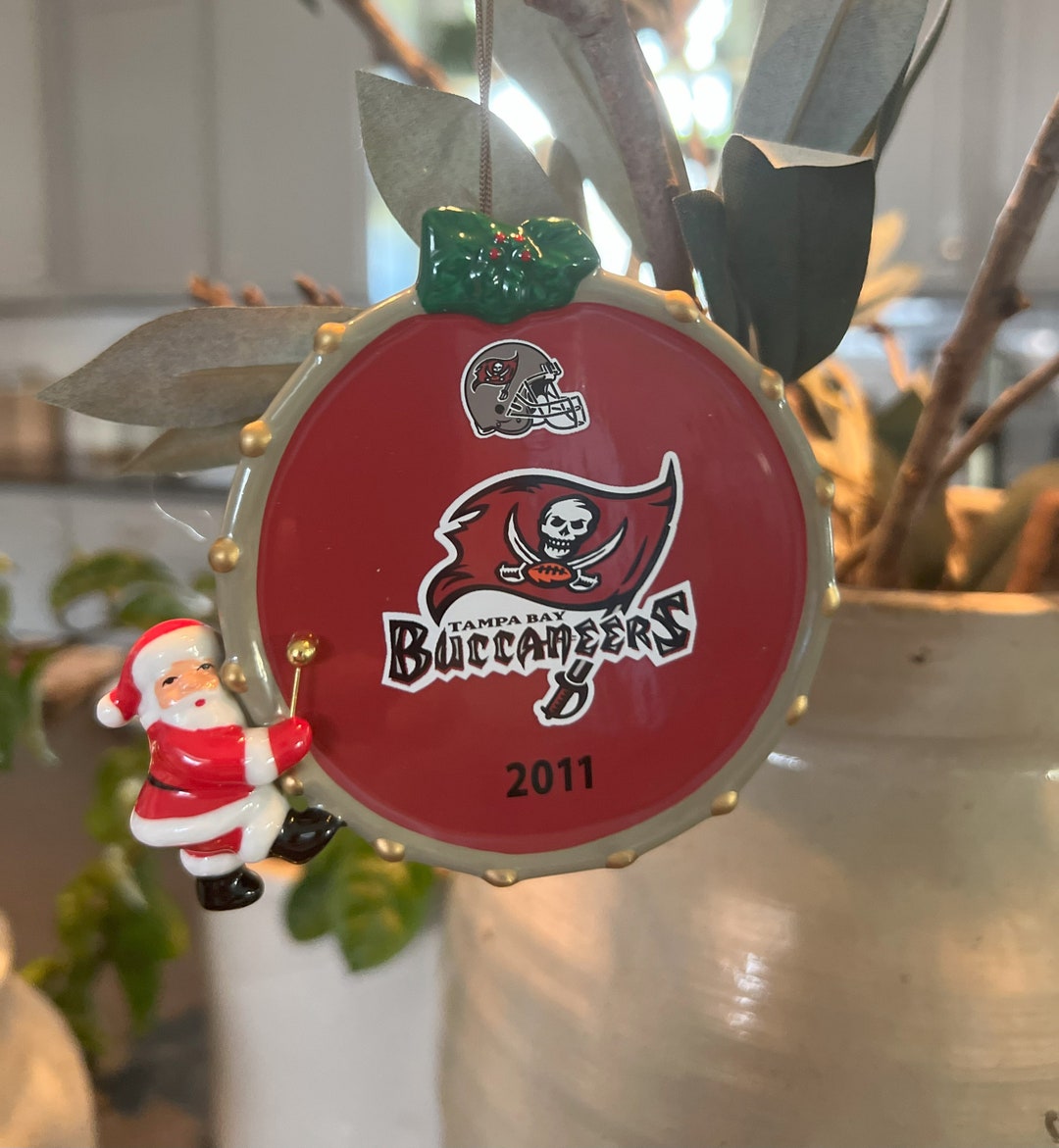 Retired Danbury Mint Porcelain NFL Tampa Bay Buccaneers Christmas ...