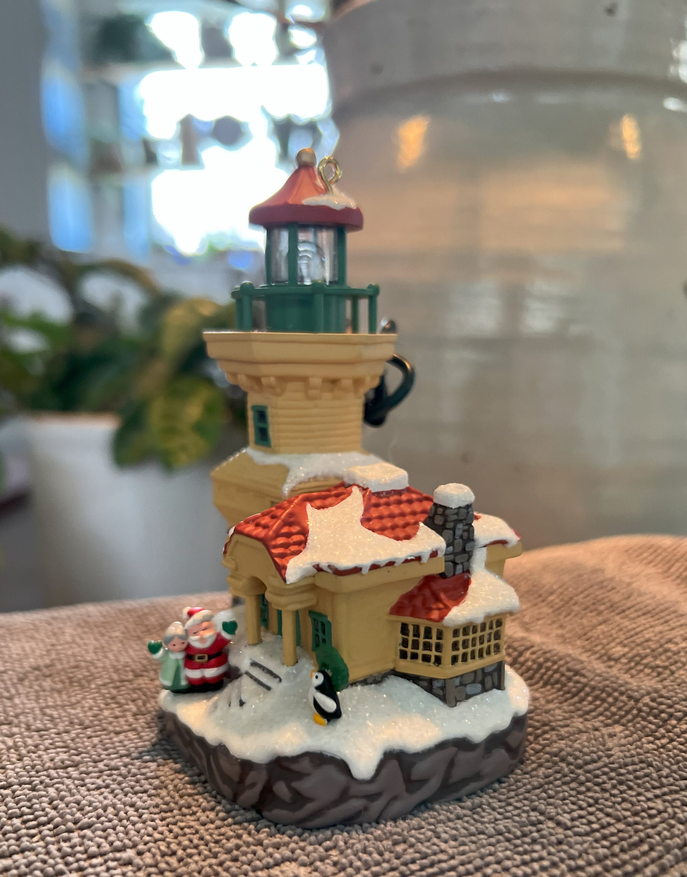 Hallmark Magic Collector's Series Lighthouse Greetings Ornaments 2006 ...
