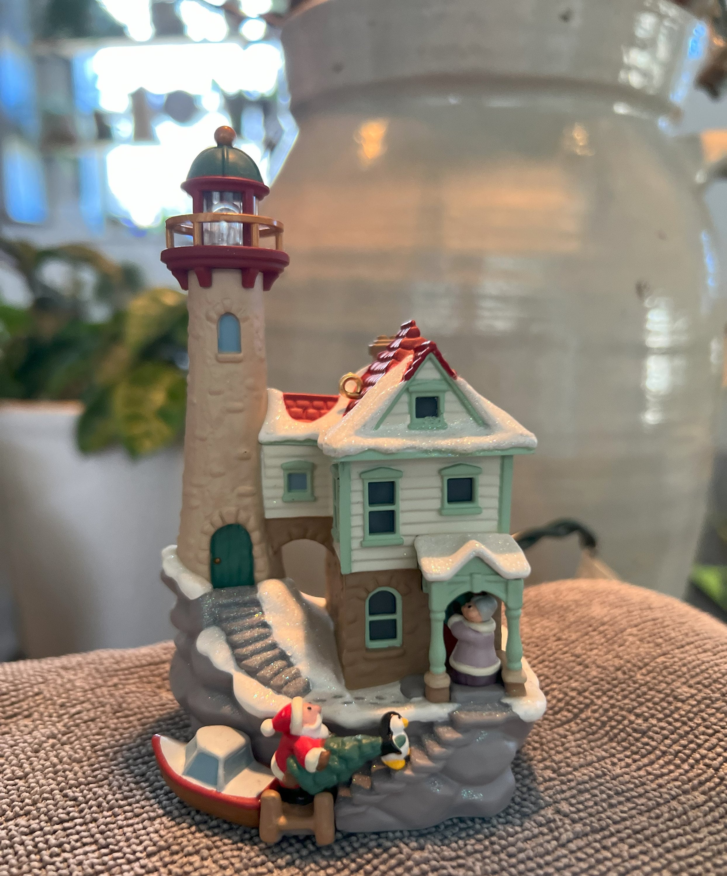 Hallmark Magic Collector's Series Lighthouse Greetings Ornaments 2006 ...
