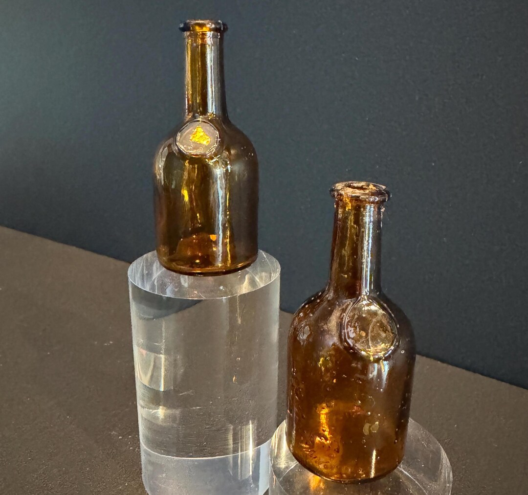 Wheaton Glass Amber Wine Decanter Bottle - Etsy