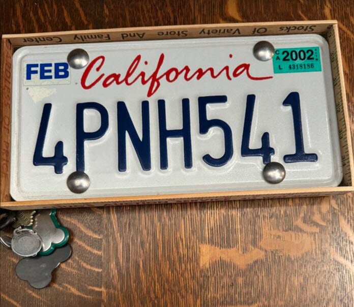 State of California - License Plate Tray "4pnh54i" - Handmade - Etsy