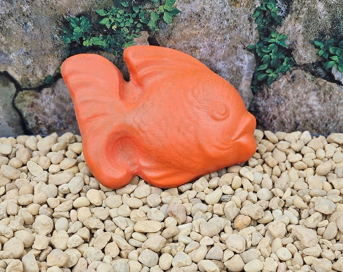 Fish Statue, Concrete Goldfish, Aquatic Decoration, Beach Statues ...