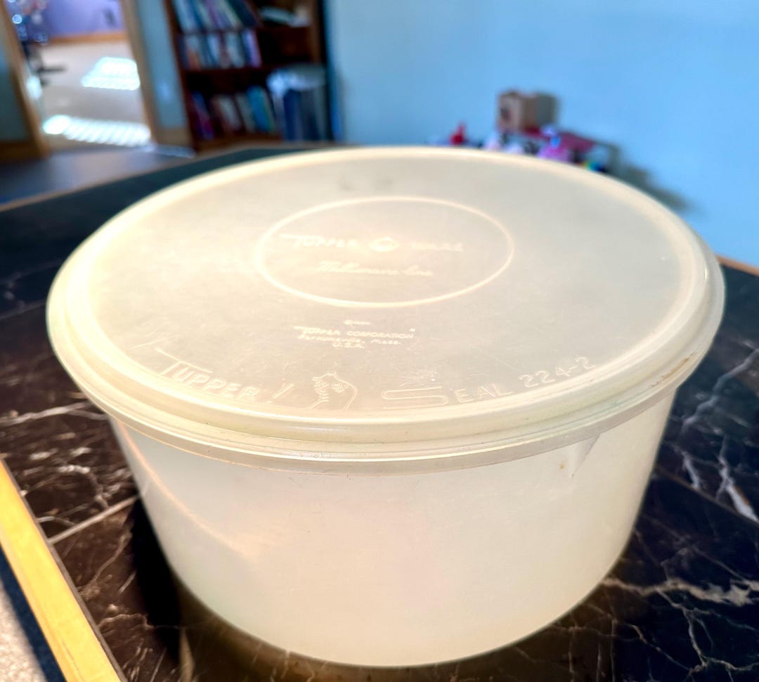 Vintage 1954 Tupperware "millionaire's Line" Layered Cake OR? Giant ...