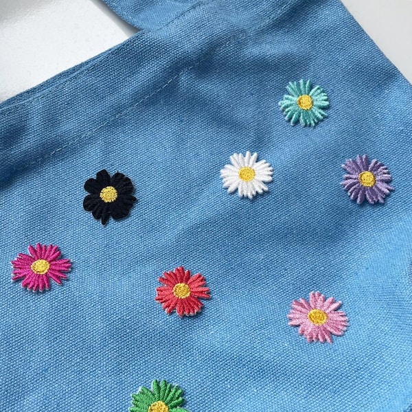 Daisy Iron on Patch - Etsy