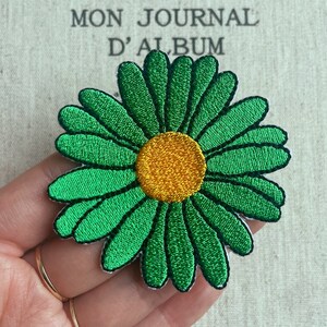Daisy Patch, Flower Iron-on Patch - Etsy