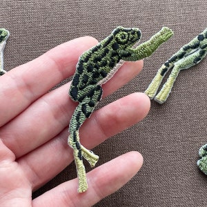 Frog Patch, Flower Patch, Frog Iron-on Patch, Frog Embroidered - Etsy