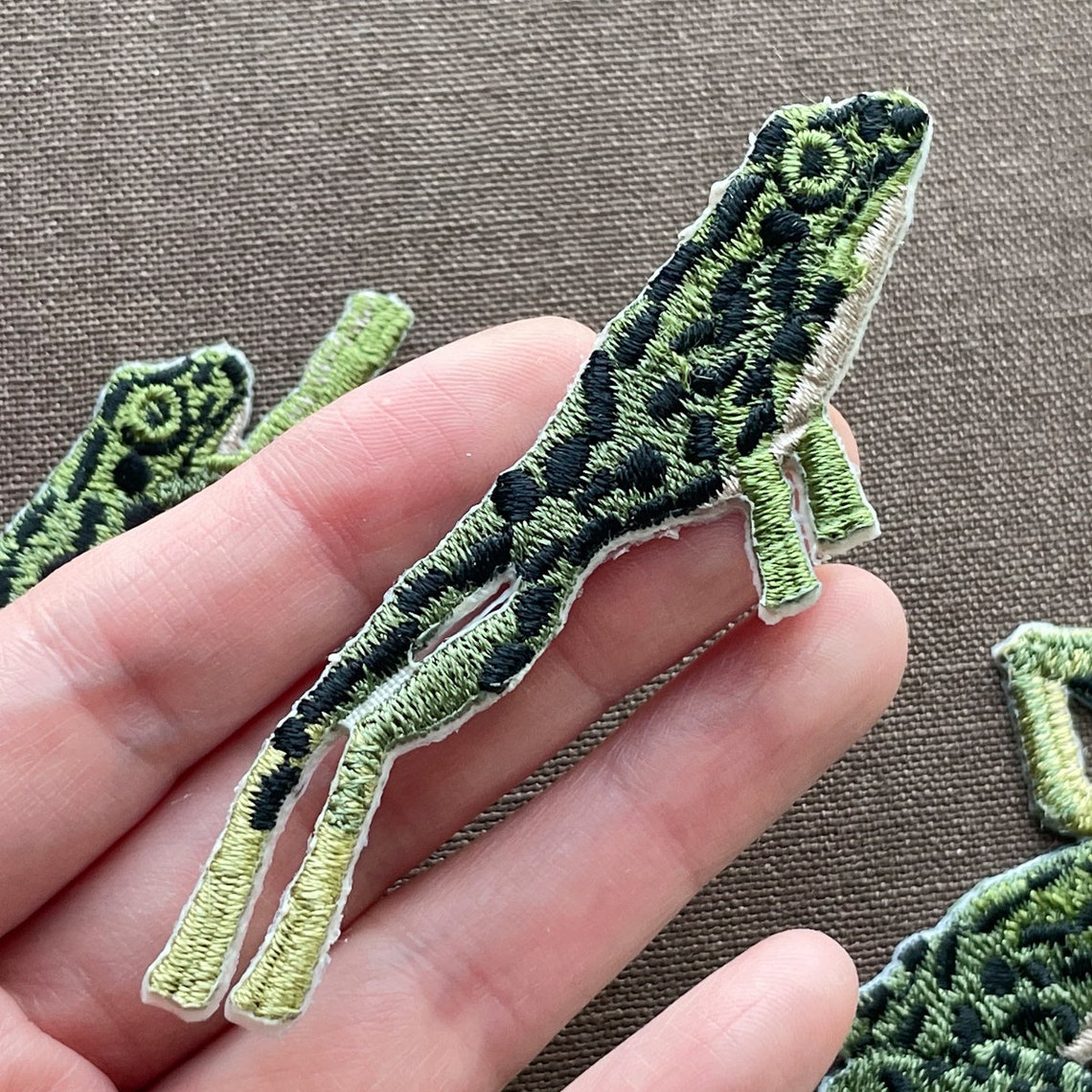Frog Patch Flower Patch Frog Iron-on Patch Frog Embroidered - Etsy