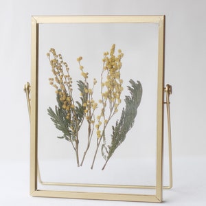 Pressed Flower Frame, Real Natural Flowers Floating Stand Frame ...