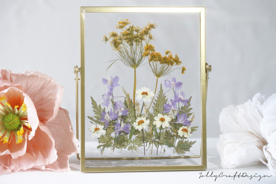 Pressed Dried Flower Frame, Herbarium Frame, Floral Frame, Flower Art ...