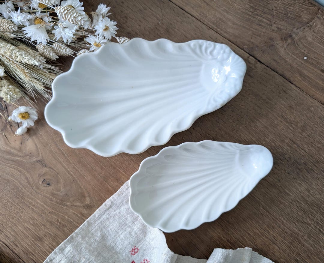 2 Vintage Ceramic Scallop Shell Plates / White Porcelain Dish ...