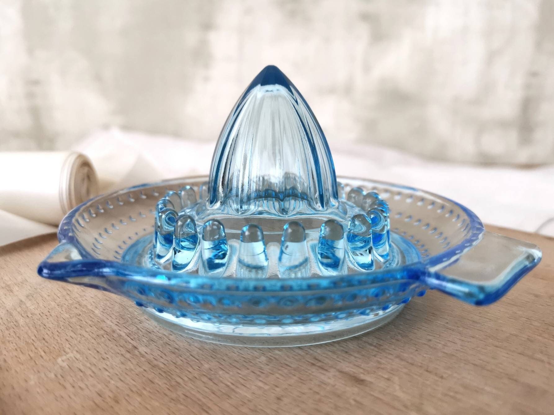 Glass Citrus Juicer