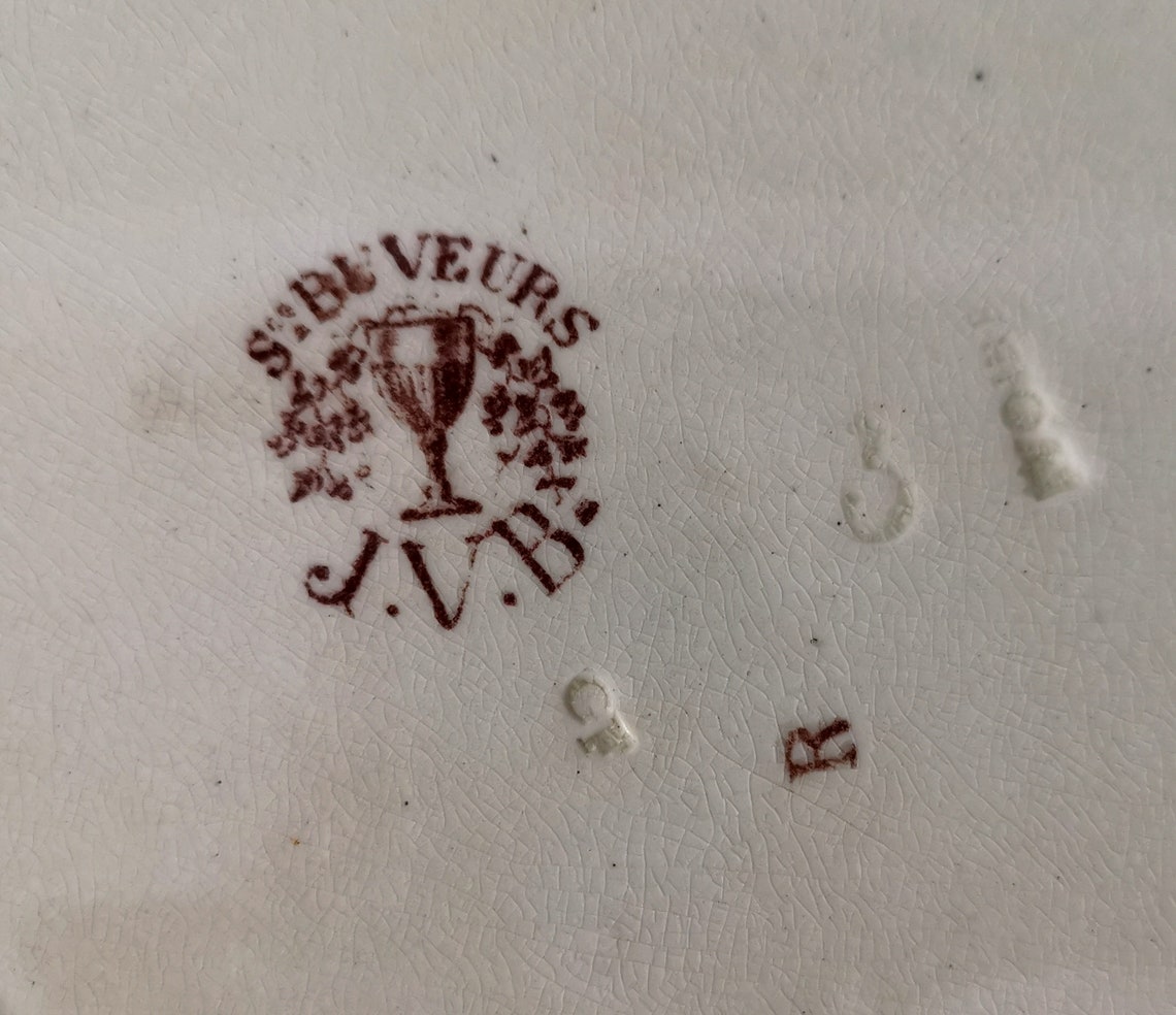 Antique French Plate, Stamped JULES VIEILLARD Bordeaux Buveurs, White ...