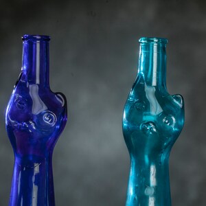 Vintage Set of 2 Bottles / Decanters in Shape of Cat, Blue and ...
