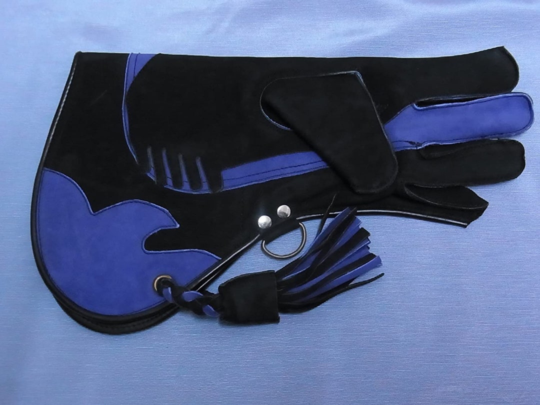 Triple Skinned Falconry Glove (premier Range) Small Size - Etsy