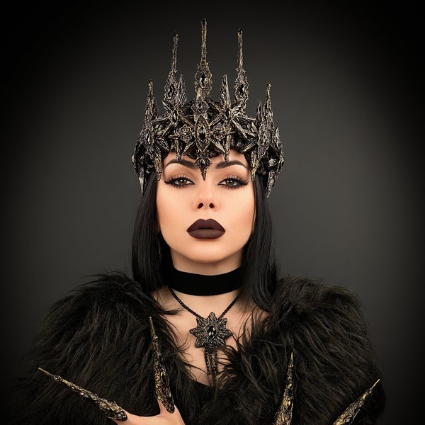 Gothic Queen - Etsy