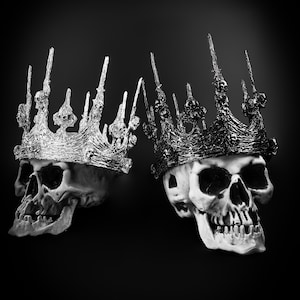 White King and Black Queen, Gothic Crowns for a Couple, Evil Queen and ...