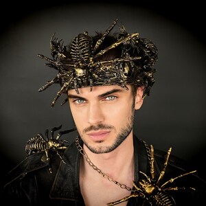 Spider King Crown, Big Men’s Gothic Crown, Spider Crown With Necklace ...