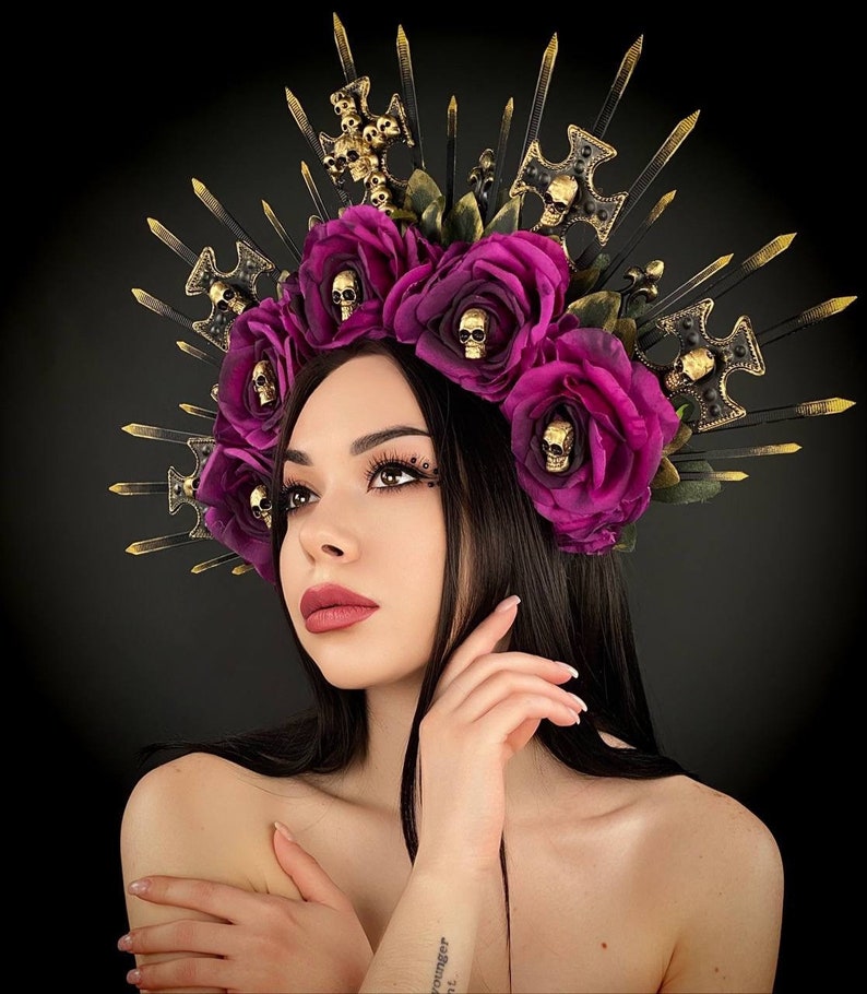 Santa Muerte Skulls and Roses Queen of Skulls Halloween - Etsy