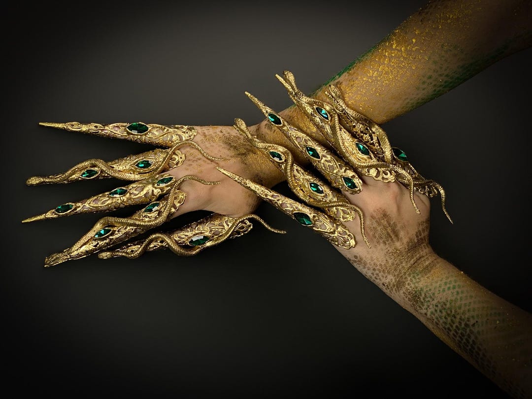 Medusa Finger Claws, Gold Filigree Snake Jewelry, Gothic Nail Art - Etsy UK