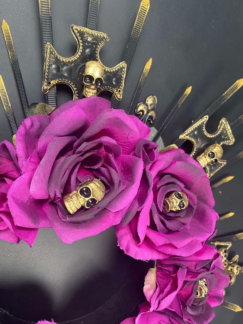 Santa Muerte Skulls and Roses Queen of Skulls Halloween - Etsy