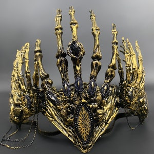 Gothic Crowns for a Couple, Evil Queen and Dark King, Devil Crown, Dark ...