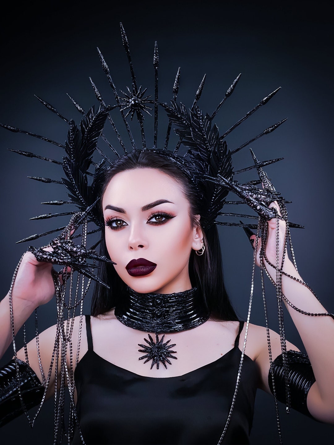 Fashion Gothic Crown, Dark Queen, Black Goddess of Victory, Glitter Met ...