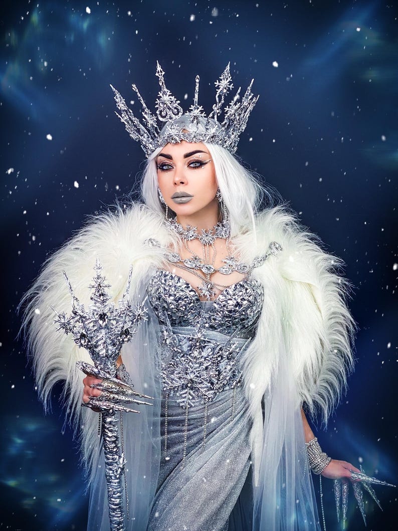 Ice Crystal Queen, Snow Headdress, Winter Queen - Etsy UK